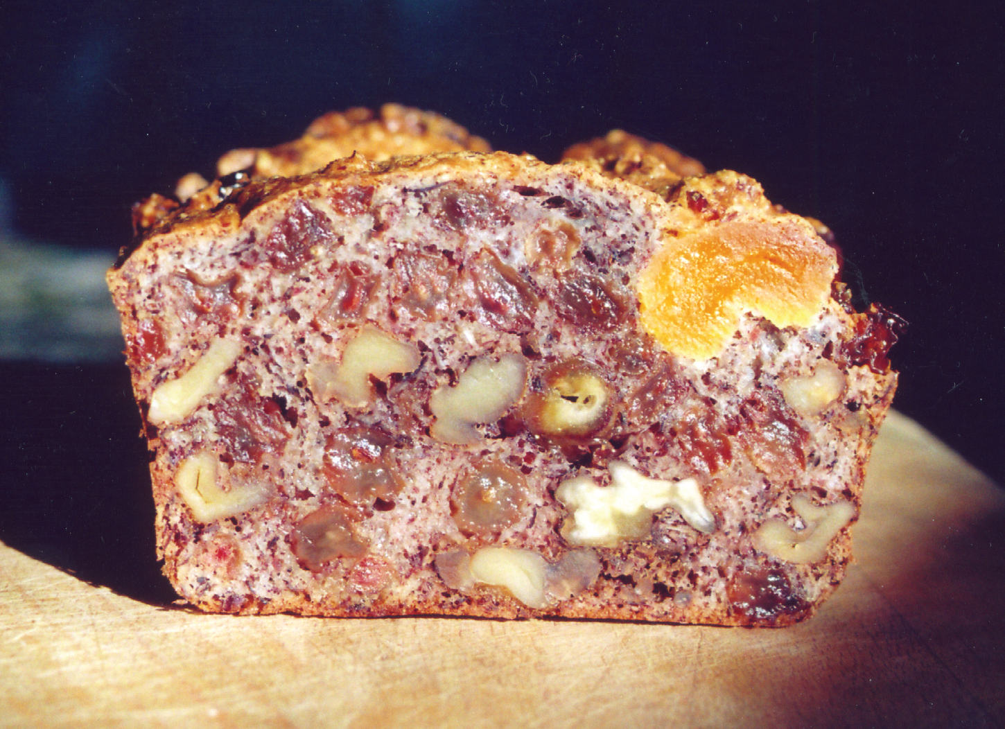 Puddingstone Cake Recipe by Susanna van Rose | Rockwatch